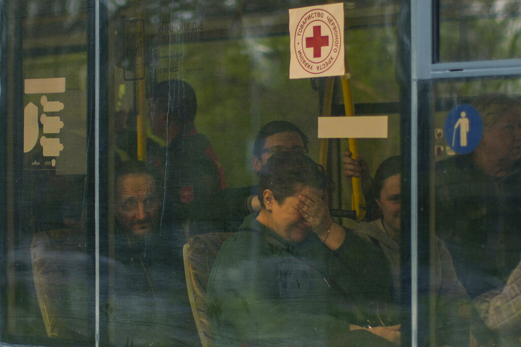 Fri. 10:11 a.m.: ‘We’re so sorry’: Mariupol plant evacuees feel relief ...